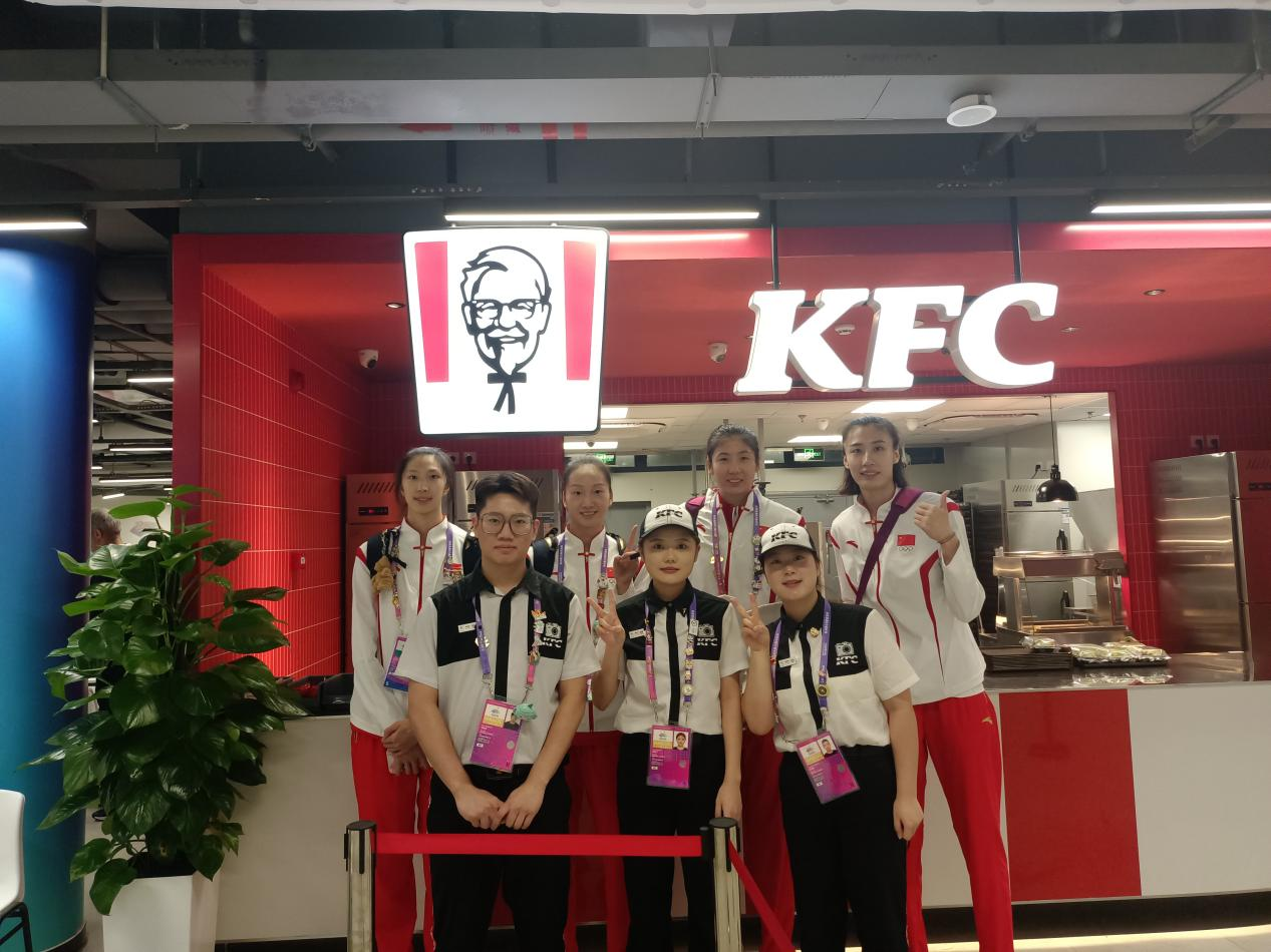 社区服务丨工商管理学院肯德基亚运订单班实习生服务杭州亚运会 - 浙江旅游职业学院 - 一站式云平台